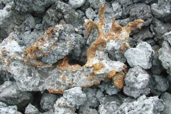 Reaction mechanism and application of steel slag-fly ash-desulfurized ...